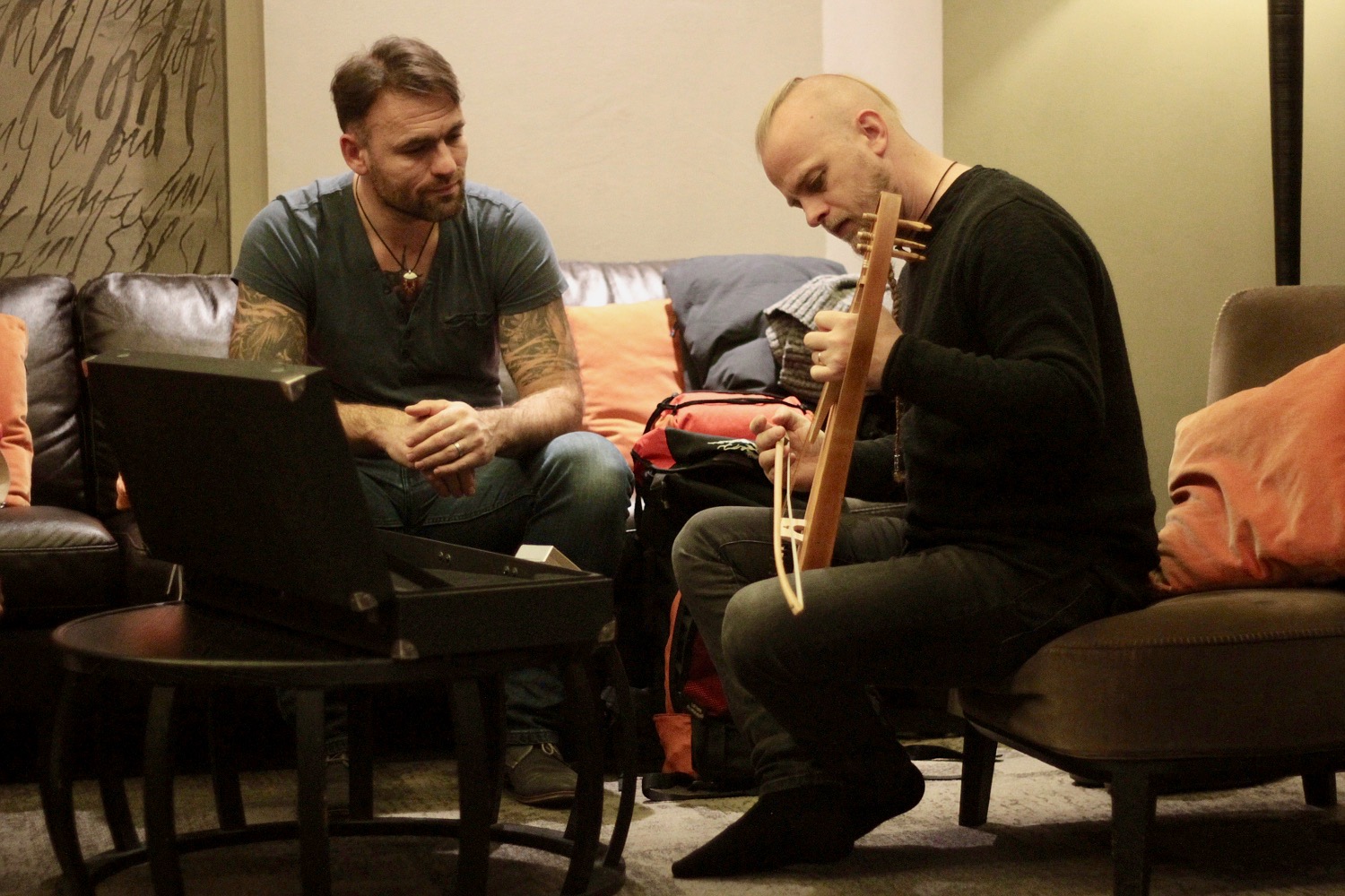 Crwth Project with Einar SELVIK & WARDRUNA – Benjamin Simao Luthier